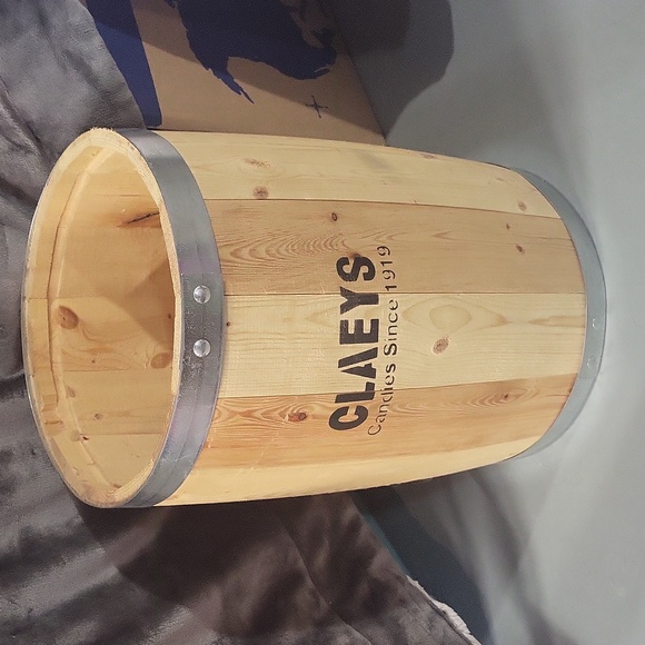 Accents | Large 18 Wooden Barrel Country Home Decor Claeys Candies ...